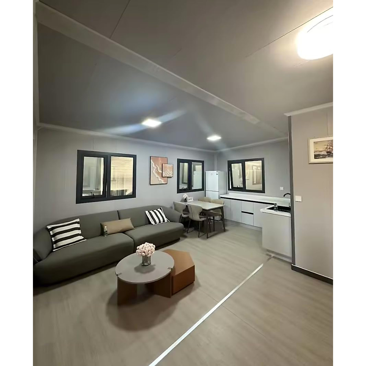 Expo Groups Foldable 20/40FT prefab House, Exquisitely Designed Modern 4 Bedroom, 1 Living Room, 1 Full Equiped Bathroom and Kitchen, Villa Prefab House, Custom Pre-Wired (40FT)