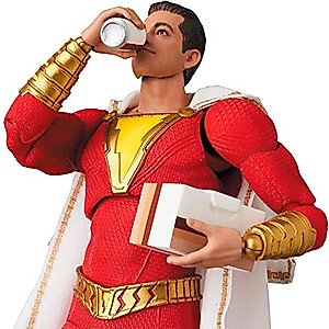 Medicom Toy MAFEX - DC - Shazam! - Shazam Figure