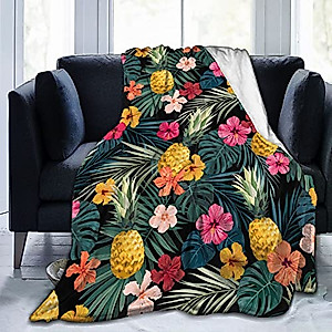 Perinsto Palm Leaves Hibiscus Flowers Hawaii Throw Blanket Ultra Soft Warm All Season Tropical Pineapples Fruit Decorative Fleece Blankets for Bed Chair Car Sofa Couch Bedroom 50"X40"
