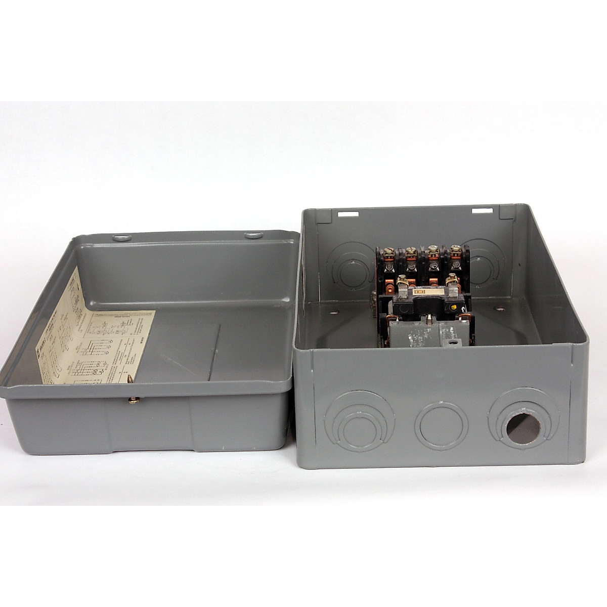 SCHNEIDER ELECTRIC 8903LG40V02 Lighting Contactor 600-Vac 30-Amp L Electrical Box