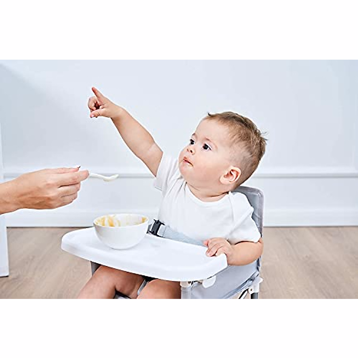 PandaEar Portable Baby Seat Travel| Compact Fold with Straps for Indoor/Outdoor Use| Great for Camping, Beach, Lawn |Toddlers, Kids, Boys, Girls (Neural)