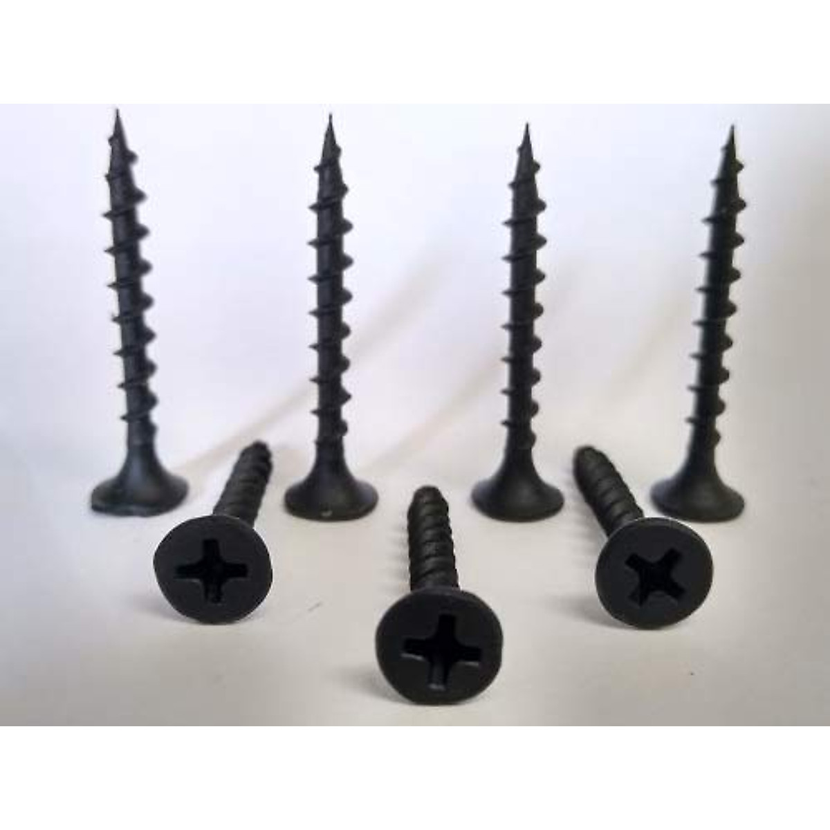 Shorpioen 100-Pack 6 x 1 1/2 Phillips Bugle Head Coarse Thread Drywall Screw Black Phosphate Particle Board BC-0624CPG