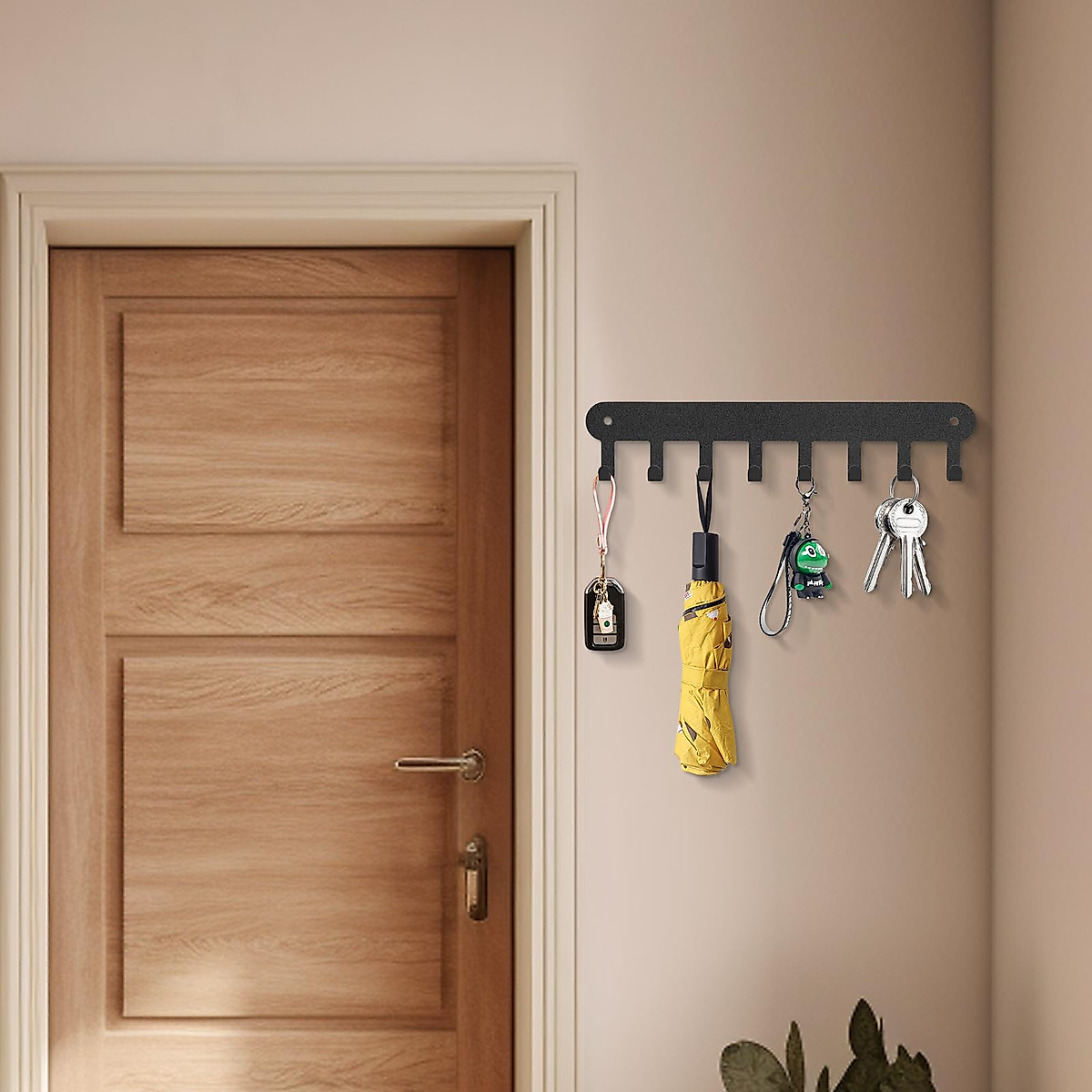 Suzurana 2 Pack Wall Mount Key Holder, Key Hanger Wall Mount with 8 Hooks, Adhesive Key Holder for Wall, Decorative Black Key Holder for Wall No Drill for Living Room, Kitchen, Bathroom