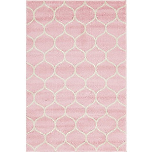 Unique Loom Trellis Frieze Collection Area Rug - Rounded (4' 1" x 6' 1", Light Pink/ Ivory)