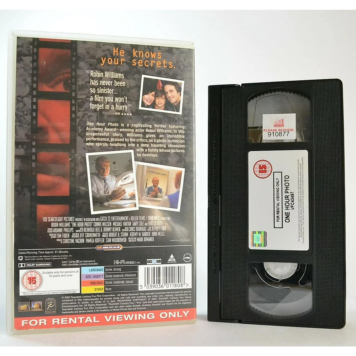 One Hour Photo: Thriller (2002) - Suspensful Story - Large Box - Ex-Rental - VHS