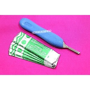 200 Scalpel Blades #10 + #20 with #3#4 Plastic Handle - Suitable for Dermaplaning (CYNAMED)