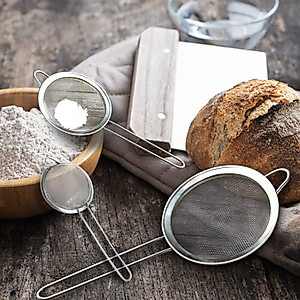 Anaeat Fine Mesh Strainers - Premium Stainless Steel Colander Sieve Sifters, with Durable Mesh and Sturdy Handle, Excellent for Sifting Dry ingredients, Flour, Pastas, Rice, Tea (3.15"+5.5"+7.87")