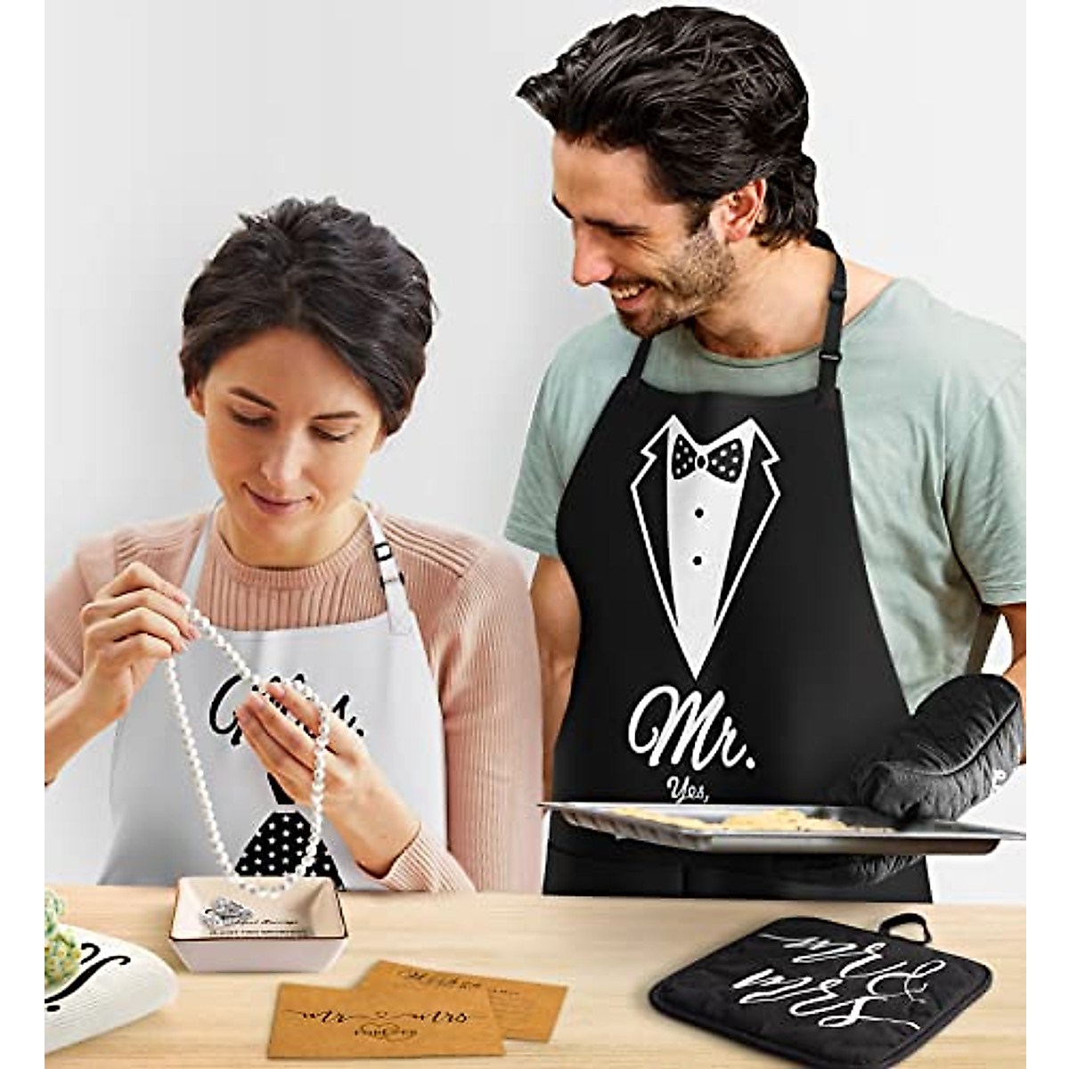 Wedding Gifts Engagement Gifts for Couples Mr and Mrs Aprons for Couples Gifts, Bridal Shower Gift Anniversary Christmas Gifts for Couple Mr and Mrs Gifts, 8 Pack Kitchen Cooking Apron Gift Set