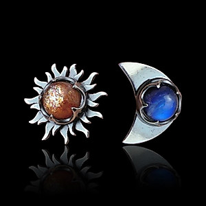 Earings Studs for Women Simia Sun and Moon Earrings Female European and American Retro Moonst1s Sun and Moon Earrings Dangle Earrings (A, 1 Size)