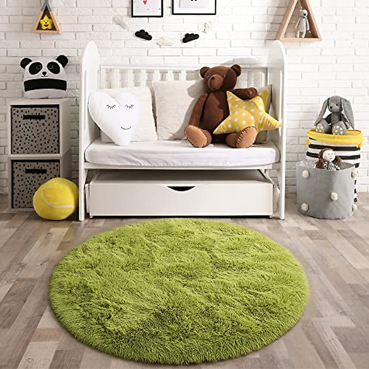 Chicrug Fluffy Round Area Rugs for Girls Bedroom, 4x4 Feet Shaggy Circle Area Rug for Living Room, Soft Fuzzy Carpets for Princess Room, Cute Rug Kids Circular Playmats for Baby Nursery Home, Green