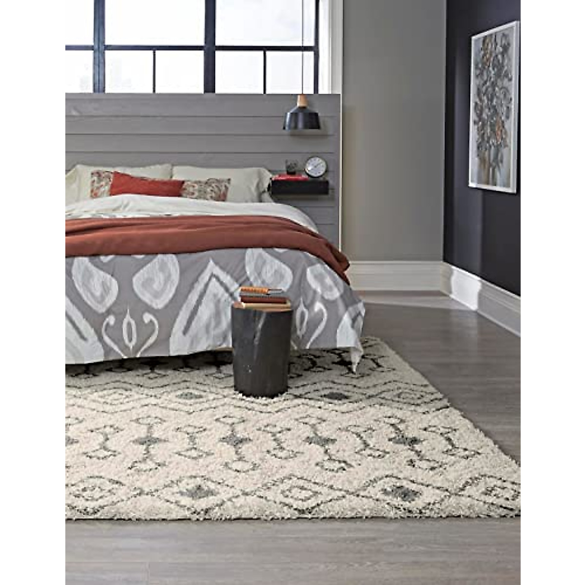 Unique Loom Moroccan Trellis Shag Collection Area Rug - Meknes (6' Square, Ivory/Gray)