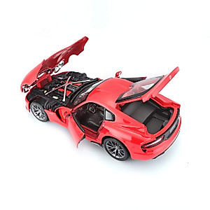Maisto 1:18 Scale 2013 SRT Viper GTS Diecast Vehicle (Colors May Vary)