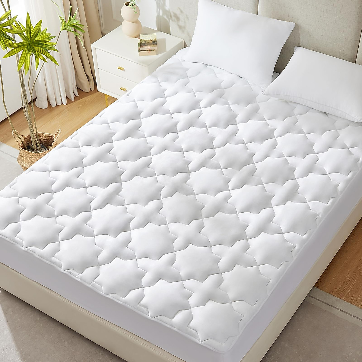 Cozylux Twin XL Cotton Mattress Pad Deep Pocket Quilted Mattress Cover Extra Long for College Dorm PillowTop Mattress Protector Up to 20", Fitted Sheet Mattress Cover, 39x80 inches, White