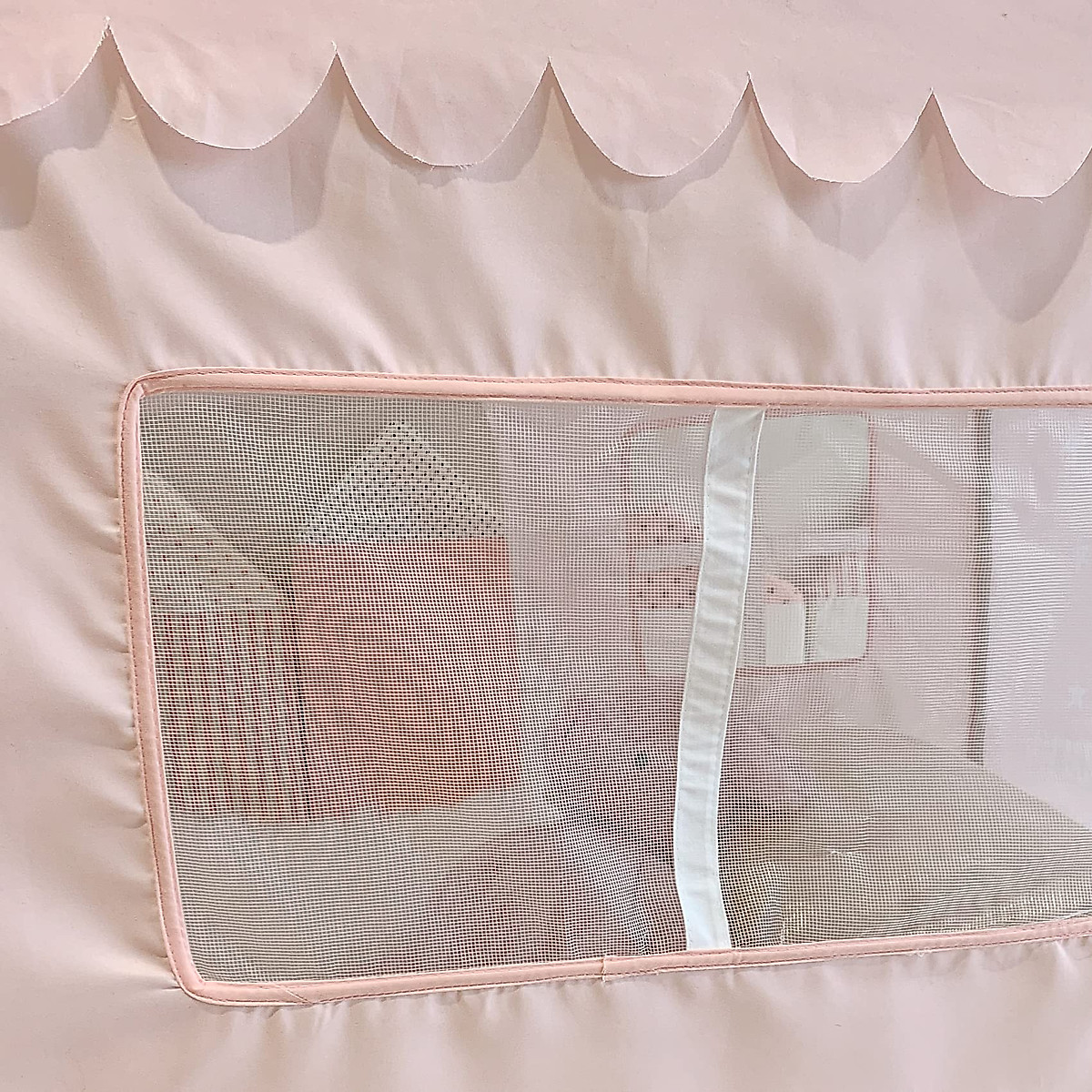 Girl Tents Indoor Playhouses,Kids Playhouse with 3 Windows,Indoor Playhouse,Toys for 1,2,3,4,5,6-Year-Old Girls,Light and Easy to Assembly and Easy to Wash- Best Birthday Gift -39"×27"×42"