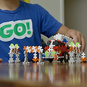 Plus-Plus: GO! Vehicles Tub - Educational - 2600pc - Chassis/Wheels, Construction Building STEM Toy Set, Interlocking Mini Puzzle Blocks, Kids Ages 7+