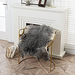 AbunHeri Reindeer Hide Rug 3 ft x 2 ft Deer Hide Rug Deer Rug Animal Skin Rugs for Bedroom Living Room Nursery Grey