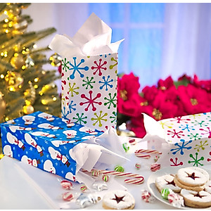 American Greetings 10.375'' Christmas Goodie Bags, Snowman and Snowflakes (16 Bags)