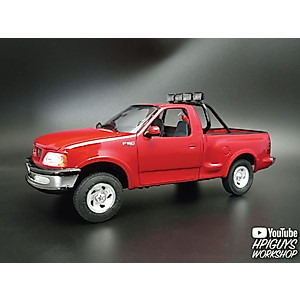 AMT 1997 Ford F-150 4x4 Pickup 1:25 Scale Model Kit