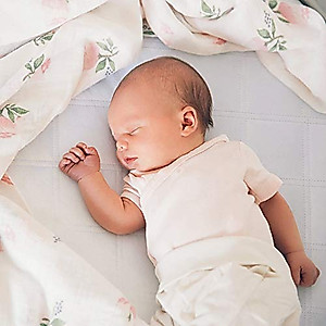 Yoofoss Waterproof Bassinet Mattress Pad Cover 2 Pack Fit for Hourglass/Oval Bassinet Mattress, Baby Bassinet Mattress Protector for Boys and Girls 32X16in