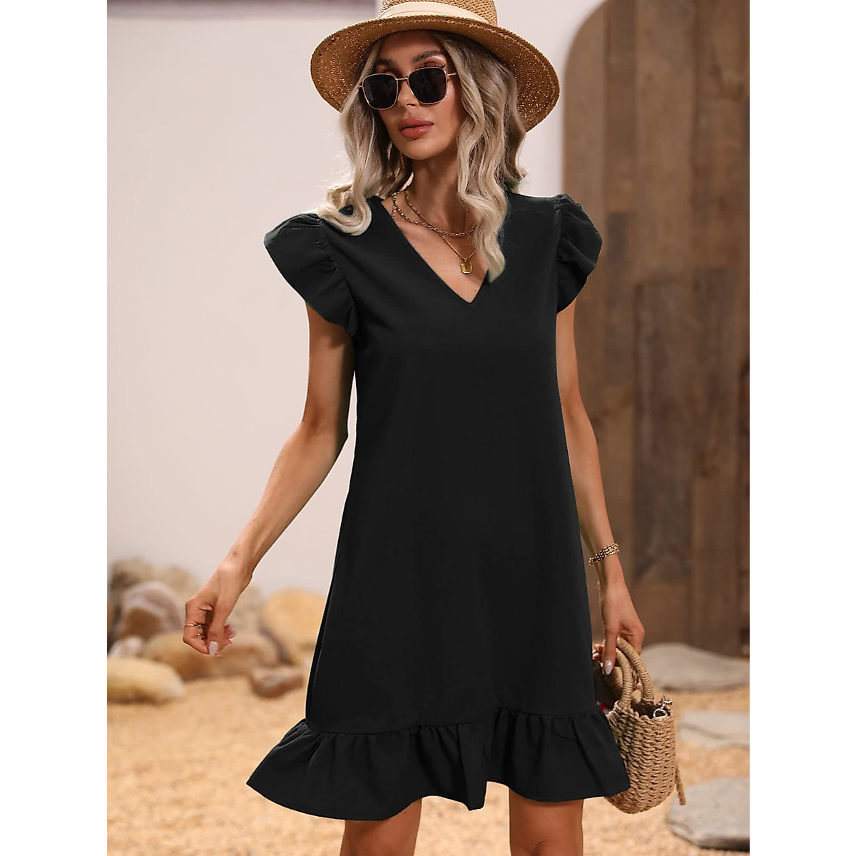 SOLY HUX Summer Dresses for Women V Neck Cap Sleeve Ruffle Hem Smock Short Dress Solid Black M