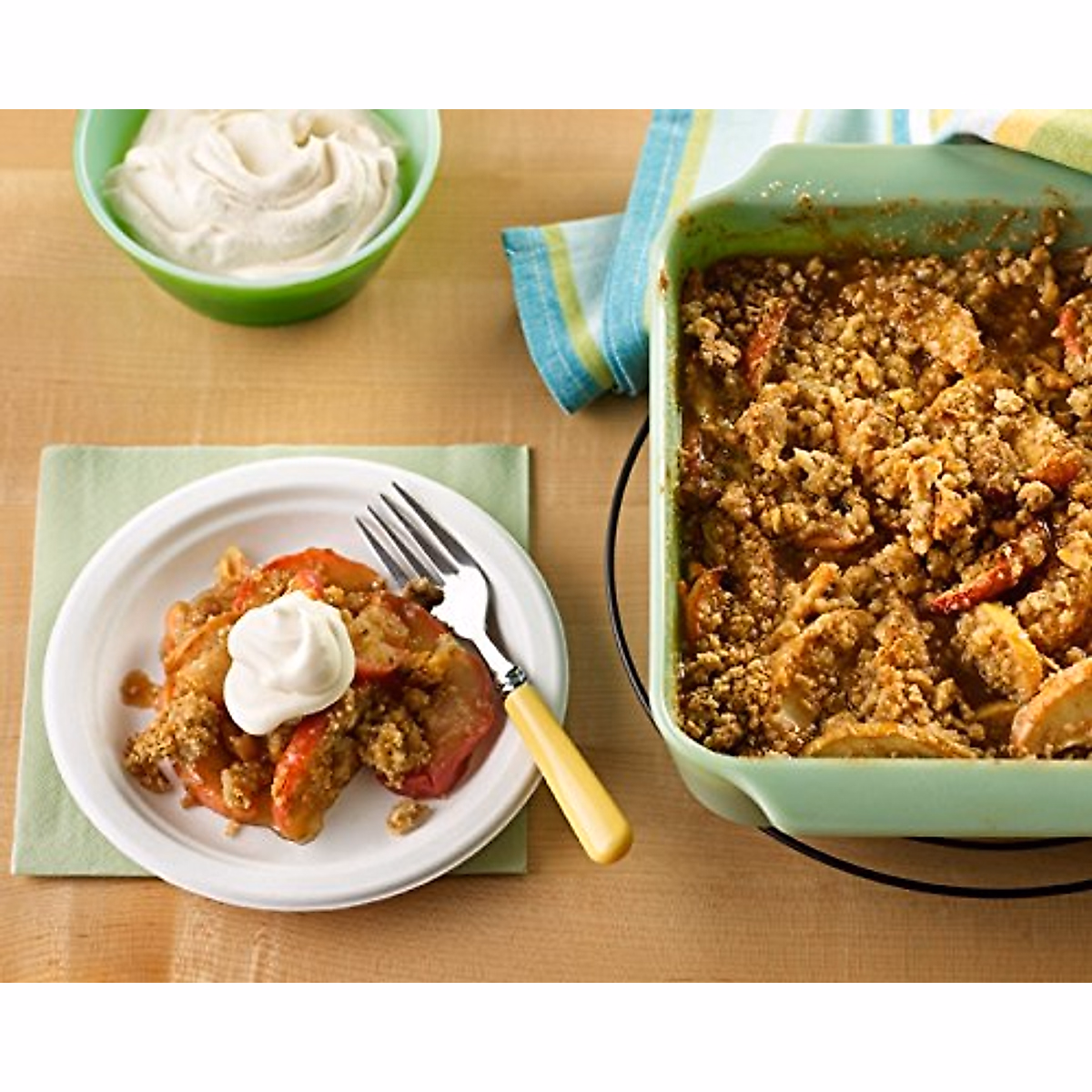 Chinet Classic White, Round Appetizer and Dessert Plates, 6.75 Inches, 70 Count