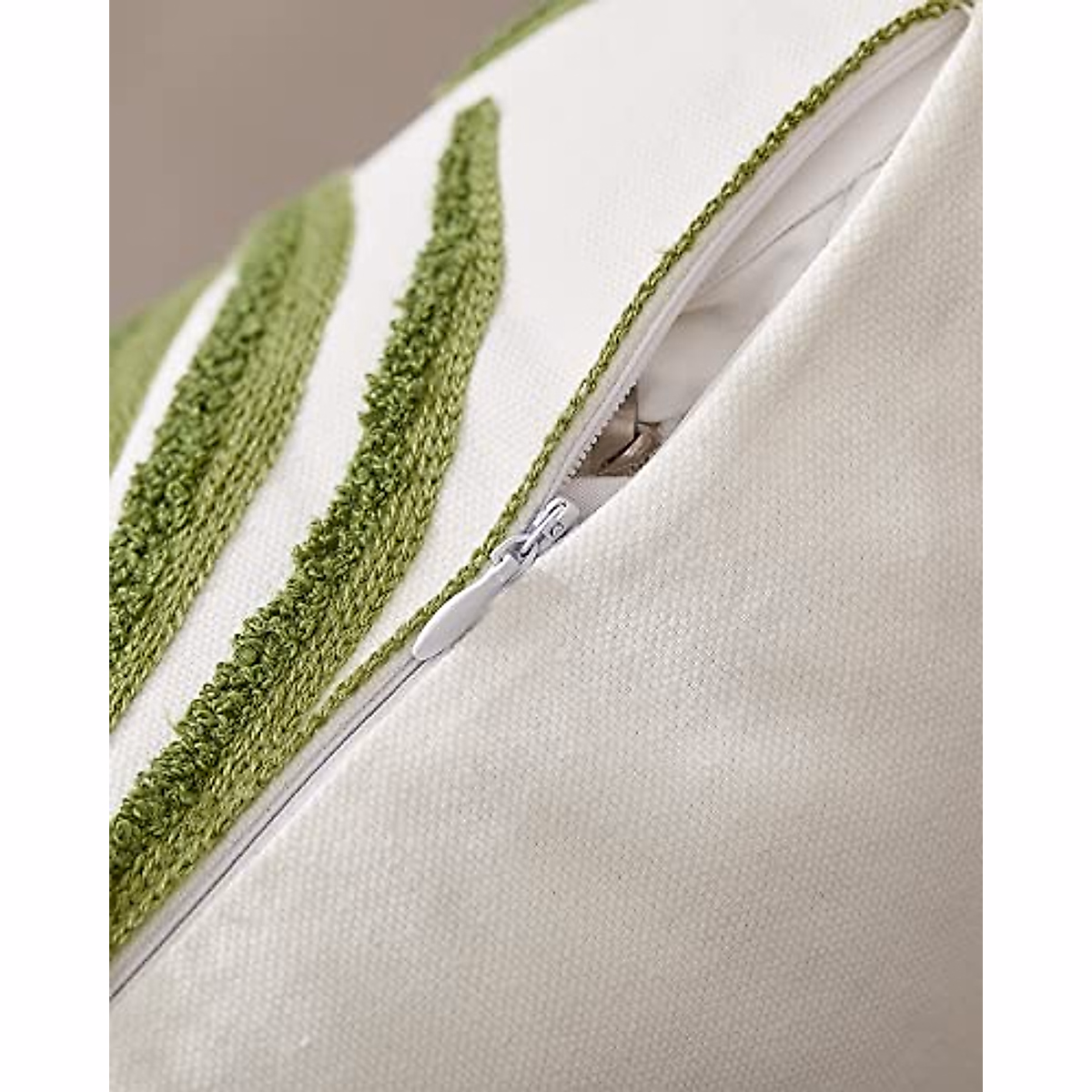 Summoning Green Leaf Throw Pillow Covers 18x18, Plant Embroidered Pillows Decorative Throw Pillows for Couch Bed Sofa Bedroom (Pack of 1)