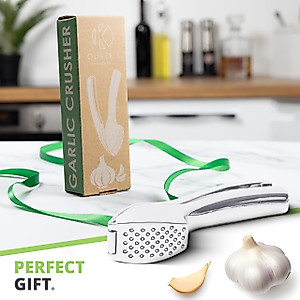 Oliver's Kitchen ® Premium Garlic Press - Super Easy to Use & Clean Garlic Crusher & Mincer - Crush Garlic & Ginger Effortlessly (No Need to Peel) - Built for Life - Strong & Durable (Silver)
