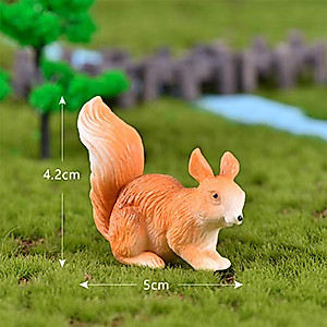 Cabilock 8pcs Succulent Ornament Bag Filler Christmas Figurine Christmas Party Favor Christmas Figure Christmas Prop Christmas Ornament Christmas Decor Squirrel Adornment Pine Cones Toy