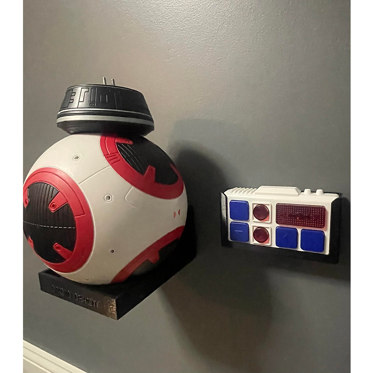 Wall mount for BB8 Droid Depot Star Wars Galaxy’s Edge with remote holder