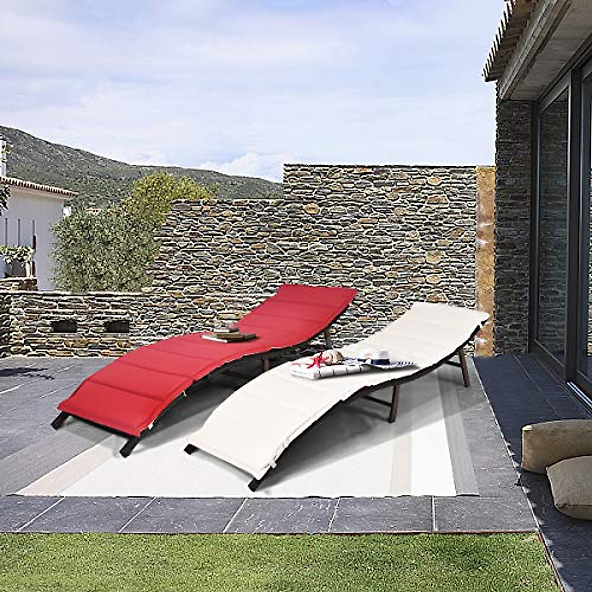 Tangkula 2 Pieces Patio Rattan Chaise Lounge, Outdoor Wicker Lounge Chair, Foldable Chaise Lounge, Suitable for Poolside, Garden, Balcony