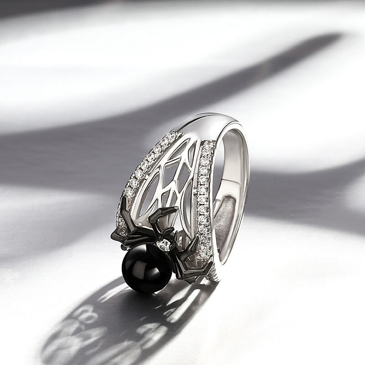 Jeulia 2.06ct Sterling Silver Black Skull Ring Women Men Spider Engagement Rings Pear Cut Red Diamond Skull Ring Gothic Black Pearl Spider Promise Ring Band Halloween Jewelry (Black Widow, J-½)