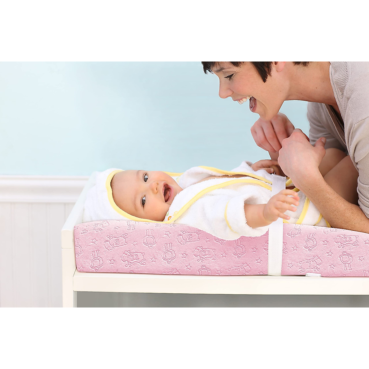 Serta Perfect Sleeper Contoured Changing Pad with Plush Cover, Pink