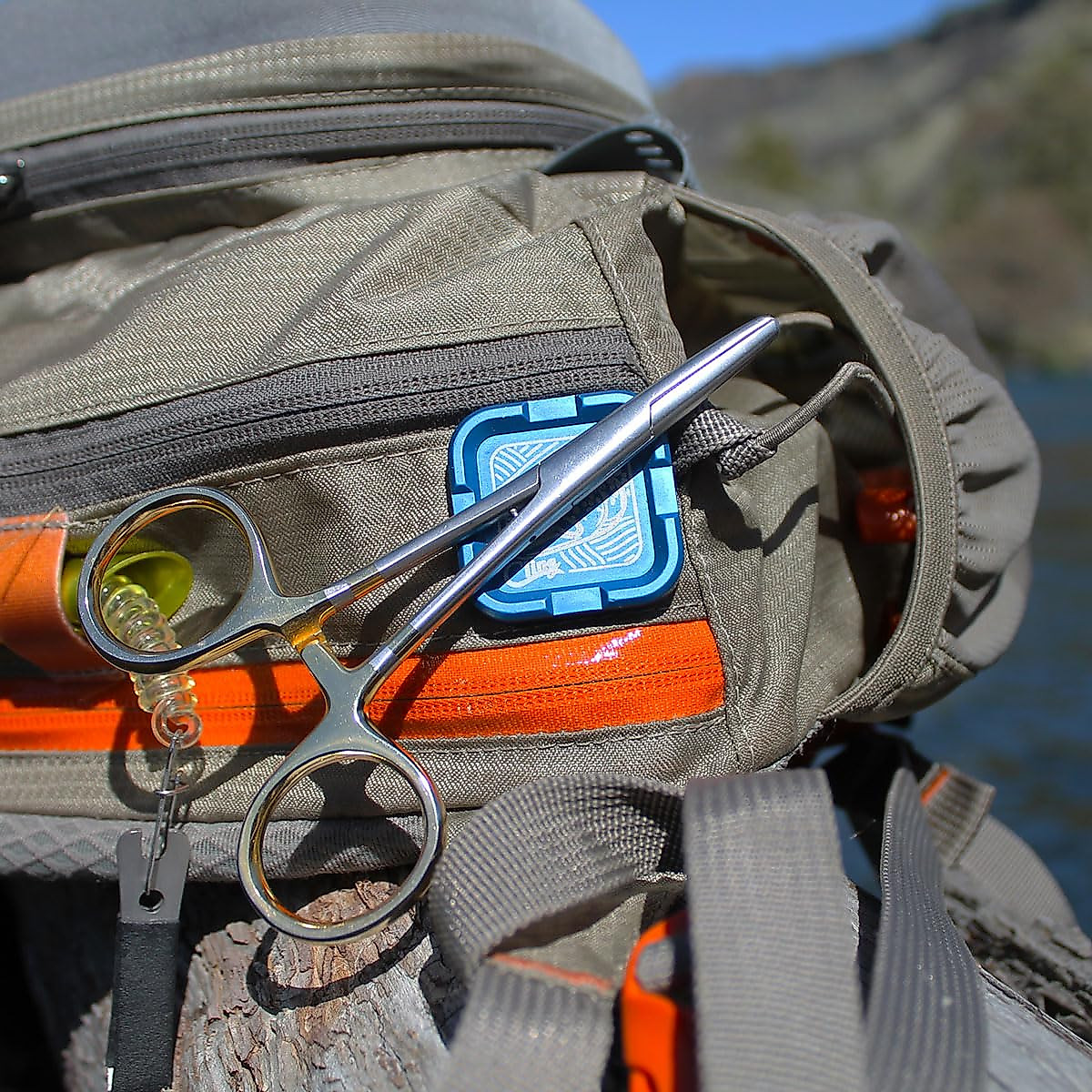 Mag Grab® Mini - Magnetic Fly Patch (Toothy Trouble, Orange)