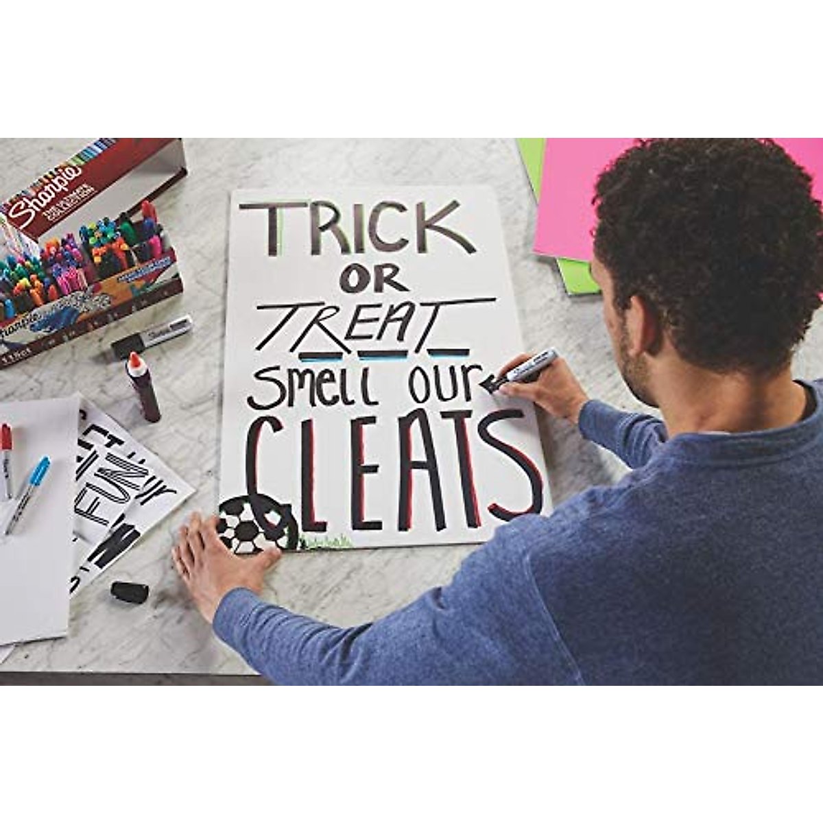 Sharpie 44001 Oversized Chisel Tip Extra Wide Magnum Permanent Marker (2 Pack), Black, Sturdy Extra-wide Felt Chisel Tip, Quick-drying Ink is Fade-and Water-Resistant