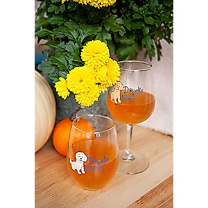 Drinking Divas - Doodle Mom - Stemless Wine Glass - Funny Gifts for Women, Mom, Best Friend, Sister, Girlfriend, Wife, Boss and Cute Dog Lovers - Unique Mother's Day, Birthday and Christmas Gift