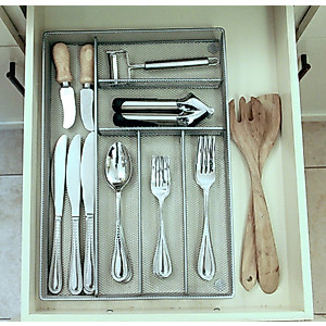 Mesh Large Cutlery Tray with Foam Feet - 6 Compartments - Kitchen Organization/Silverware Storage Utensil Flatware Tray