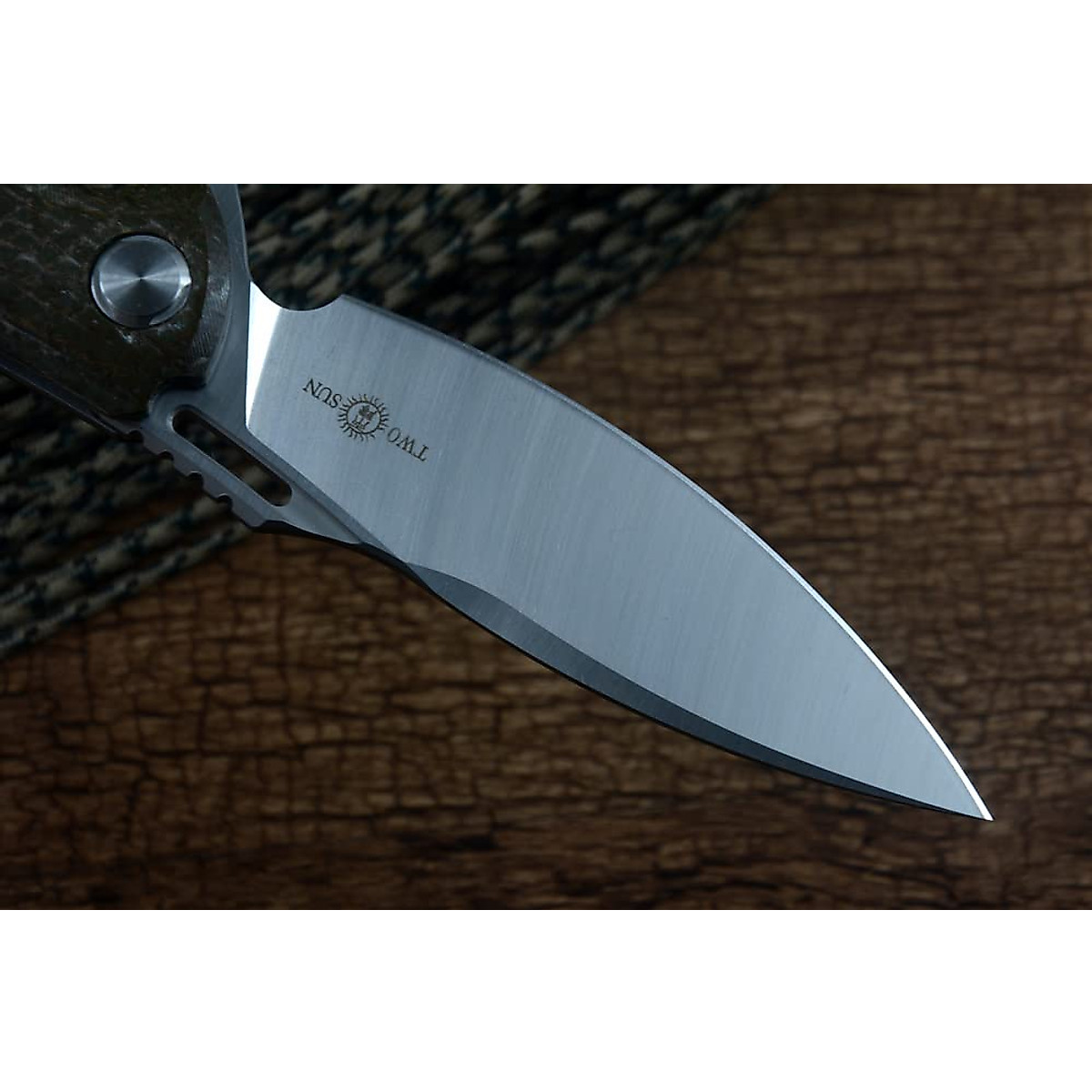 Twosun Hunting Pocket Knives D2 Blade Linen Handle TS162