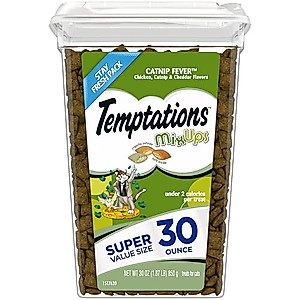 Temptations MixUps Catnip Fever Flavor Crunchy and Soft Cat Treats, 30 oz. Tub