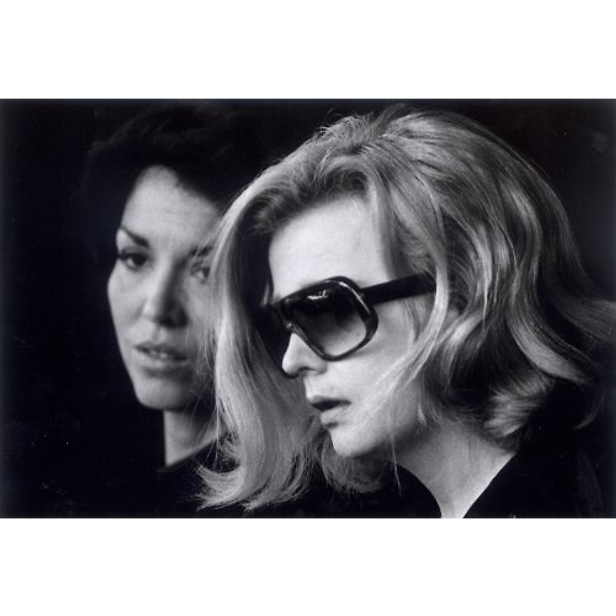 John Cassavetes: Five Films (Shadows / Faces / A Woman Under the Influence / The Killing of a Chinese Bookie / Opening Night / A Constant Forge) (The Criterion Collection) [Blu-ray]