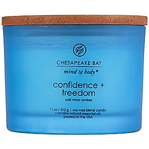 Chesapeake Bay Candle Scented Candle, Confidence + Freedom (Oak Moss Amber), 3-Wick Coffee Table Jar, Blue