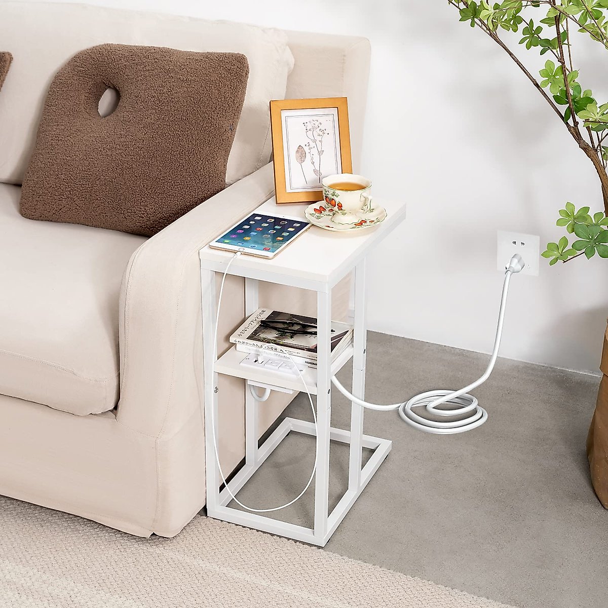 Yoobure C Shaped End Table with Charging Station, Small Side Tables for Living Room Bedroom, Sofa Table with USB Ports and Outlets for Small Spaces, Couch Table Rustic Snack Table Bed Side Table