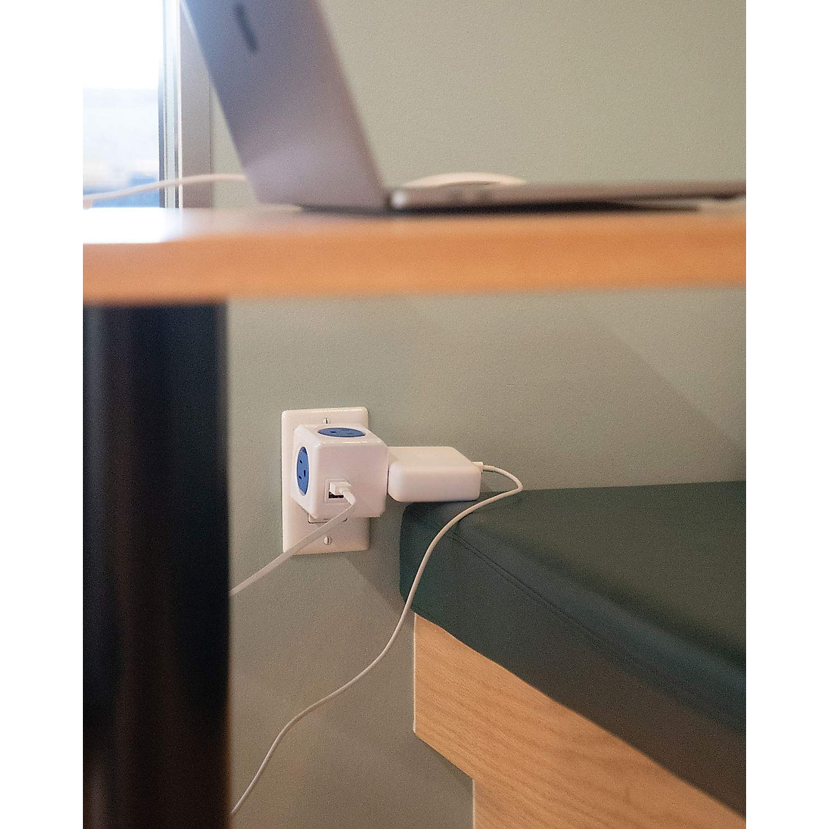 USB Wall Plug, Allocacoc PowerCube |Original|, 4 Outlets and 2 USB Ports, Cell Phone Charger, Power Adapter, Surge Protection, Compact for Travel, Home and Office, Space Saving, ETL Certified