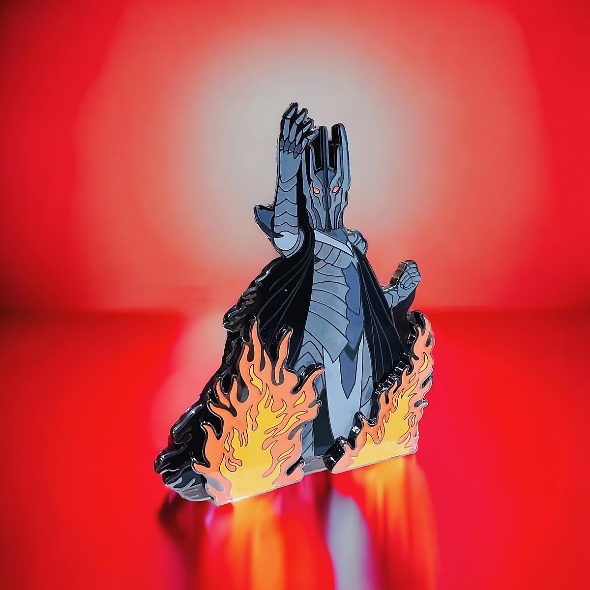 Loungefly GT Exclusive Lord of the Rings Sauron 3" Limited Edition Collector's Box Pin