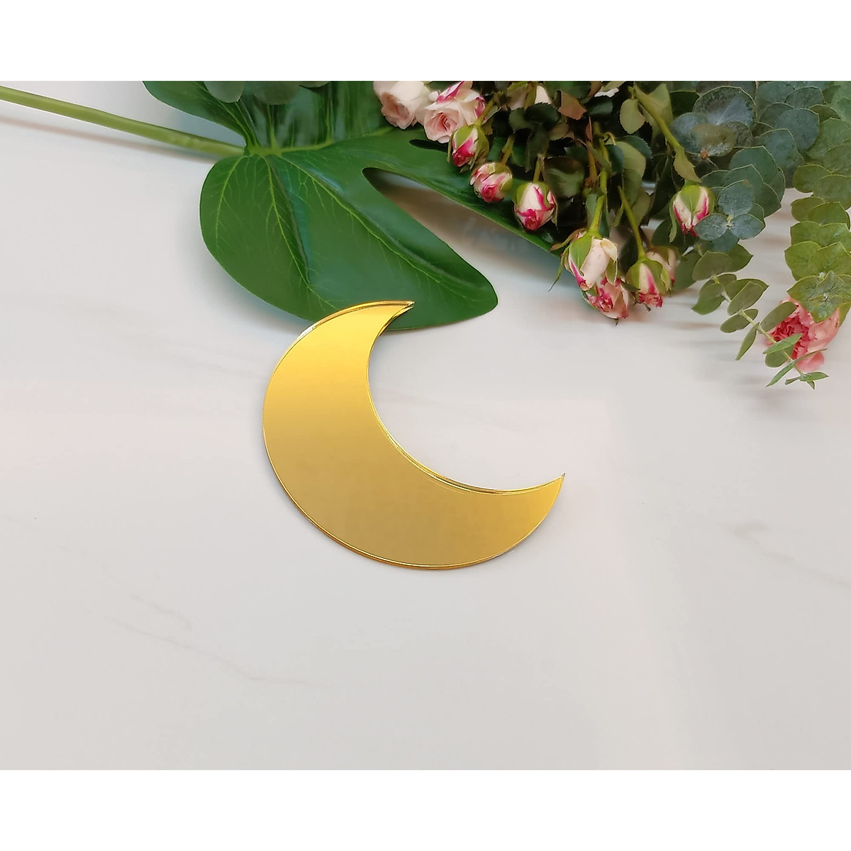 XIAOYUE 20pcs of Acrylic Moon Place Card,Celestial Wedding Place Cards ,Semi-Circle Place Names Blanks for Wedding ,Party&Festival Deco (Gold Mirror)