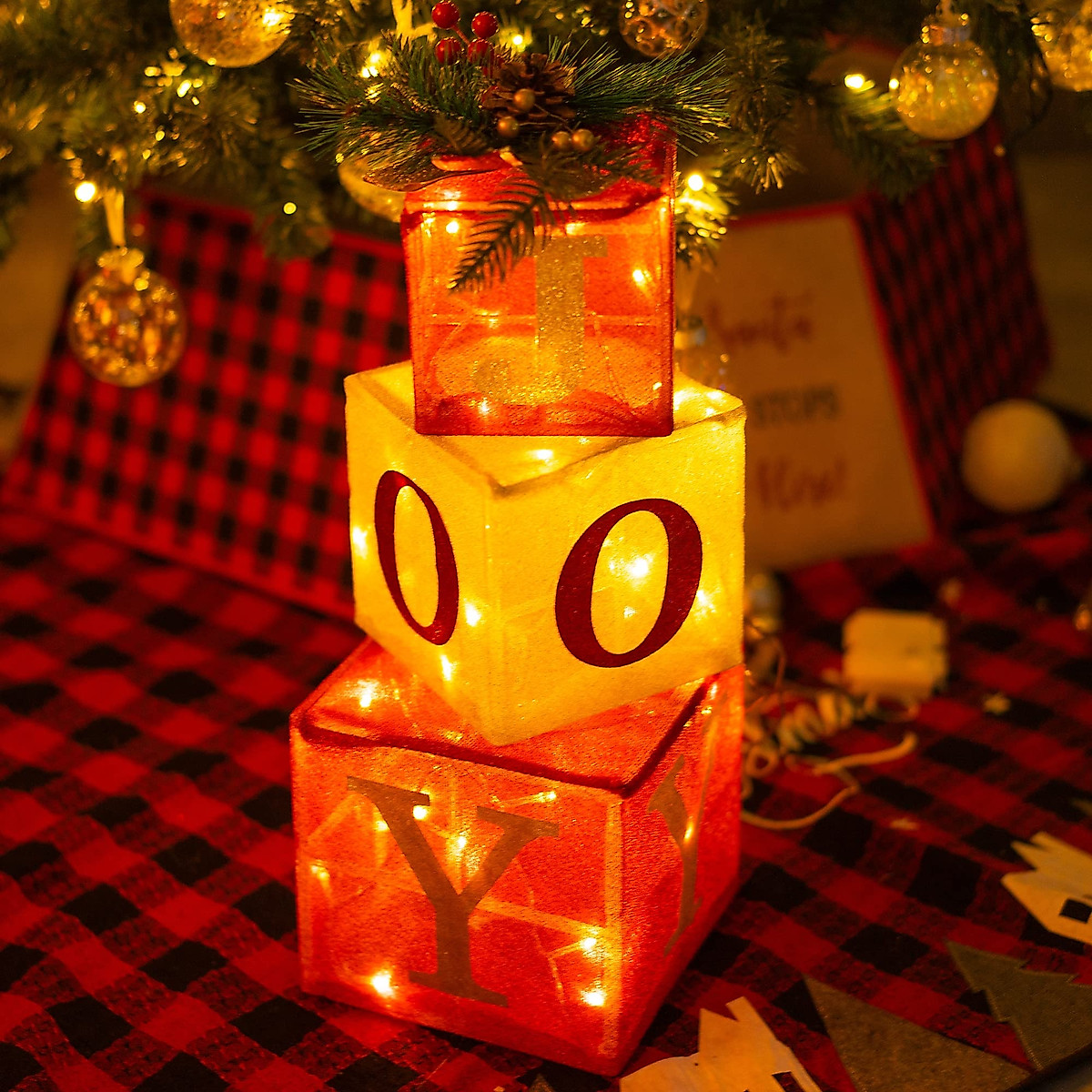 Hourleey Set of 3 Christmas Lighted Gift Boxes, Pre-lit 60 LED Light Up Joy Present Boxes Ornament Decorations for Indoor Outdoor Xmas Tree Home Yard Lawn Decor