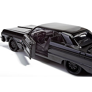 Motor Max 73259AC-BK Chevy Impala, Black 73259AC-BK - 1/24 Scale Diecast Model Toy Car