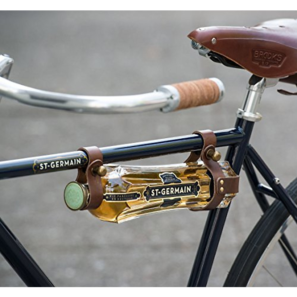 oopsmark The Bicycle Wine Rack - Bike Bottle Holder and Carrier for Picnics - Handmade Leather Accessory (Black)