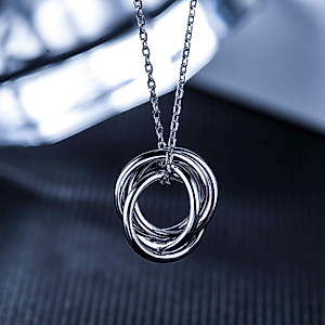 CHICLOVE Four Generations Necklace for Great Grandmother - Sterling Silver Four Circles Generation Necklace Gifts for Great Grandma (Four Generation Necklace)