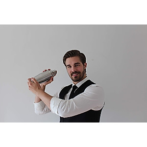 Barvivo Cocktail Shaker Set with Double Jiggers & 2 Liquor Pourers - 24oz Cocktail Set Martini Shaker Made of Brushed Stainless Steel with Cocktail Strainer - Premium Cocktail Accessories for Drinks