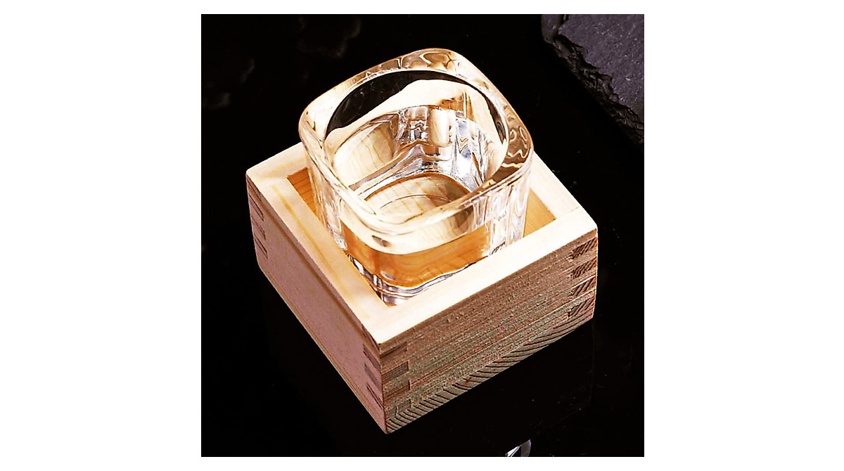 Japanese Hinoki Wood Sake Cup Box - Traditional Masu
